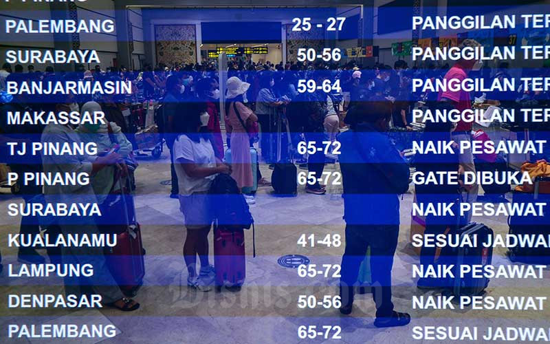 Libur Natal dan Tahun Baru, Bandara Soekarno-Hatta Mulai Dipadati ... Libur Natal dan Tahun Baru, Bandara Soekarno-Hatta Mulai Dipadati ...